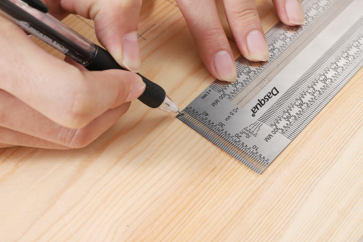 Dasqua Black-Red Plus Precision Marking T-Ruler 12" / 300 mm - Dasqua ...