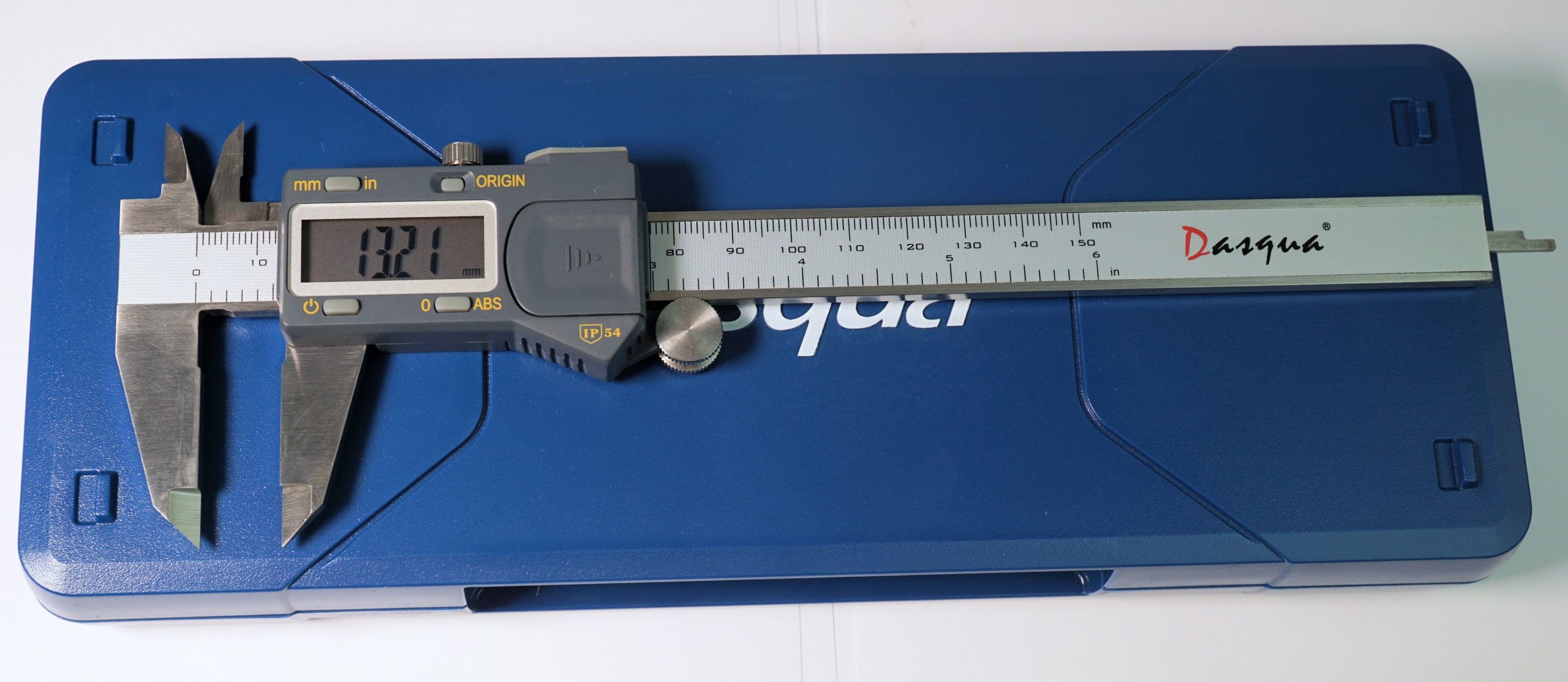 Dasqua 0-150 mm / 0-6" Absolute Digital Caliper